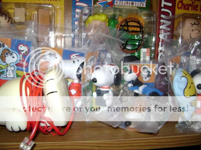 Junkie-kun's HUGE Snoopy and Peanuts Collection! [Updated] | First Page ...