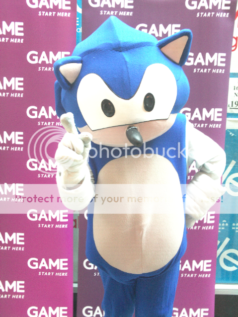 Sonic Charity "PROMOTION" in Hull - Sonic Chat - Sonic Stadium