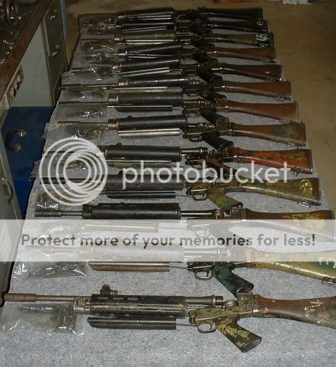 Rhodesian Kit photos (What was the story on these?) | The FAL Files